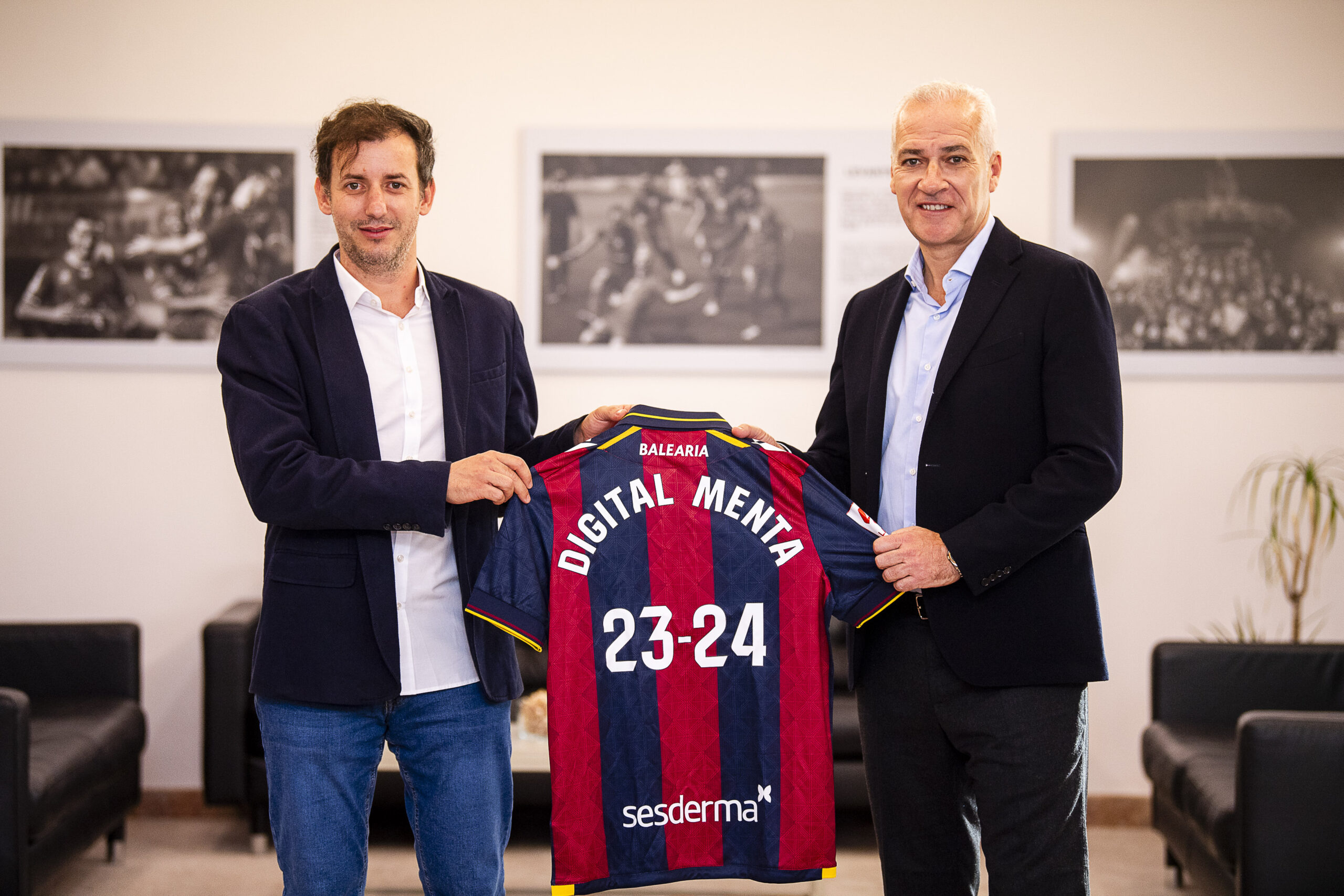 Valencia CF y el Levante UD eligen a Digital Menta - Topcomunicacion